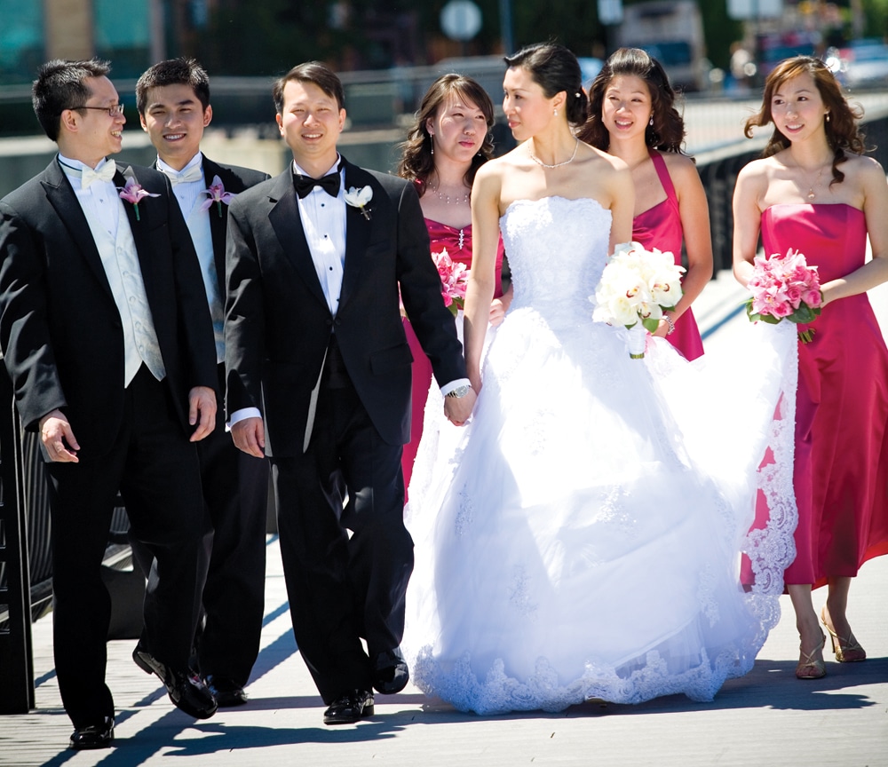 Chinese Wedding Traditions: Symbolism & Respect