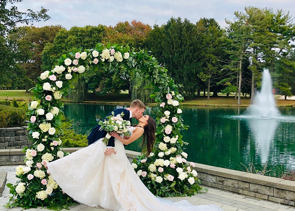 Bespoke Floral: Romantic, Custom Wedding Floral Designs