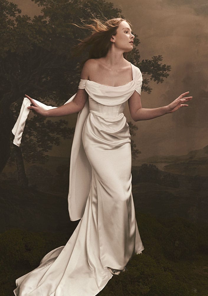 Renhue Wedding Gowns – Modern Elegance with Artistic Flair